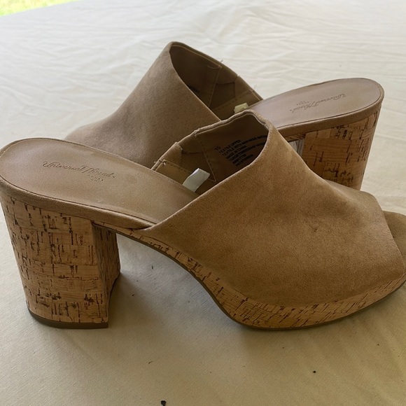 Universal Thread | Shoes | Universal Threads Cork Heeled And Sole Mules ...